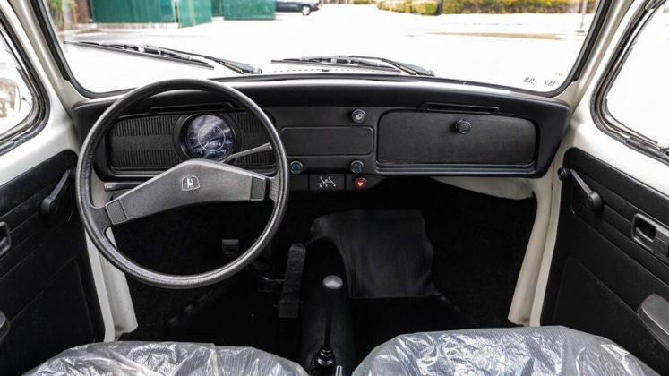 Chýba vám Volkswagen Chrobák? Tento klenot bol zakonzervovaný takmer 40 ...
